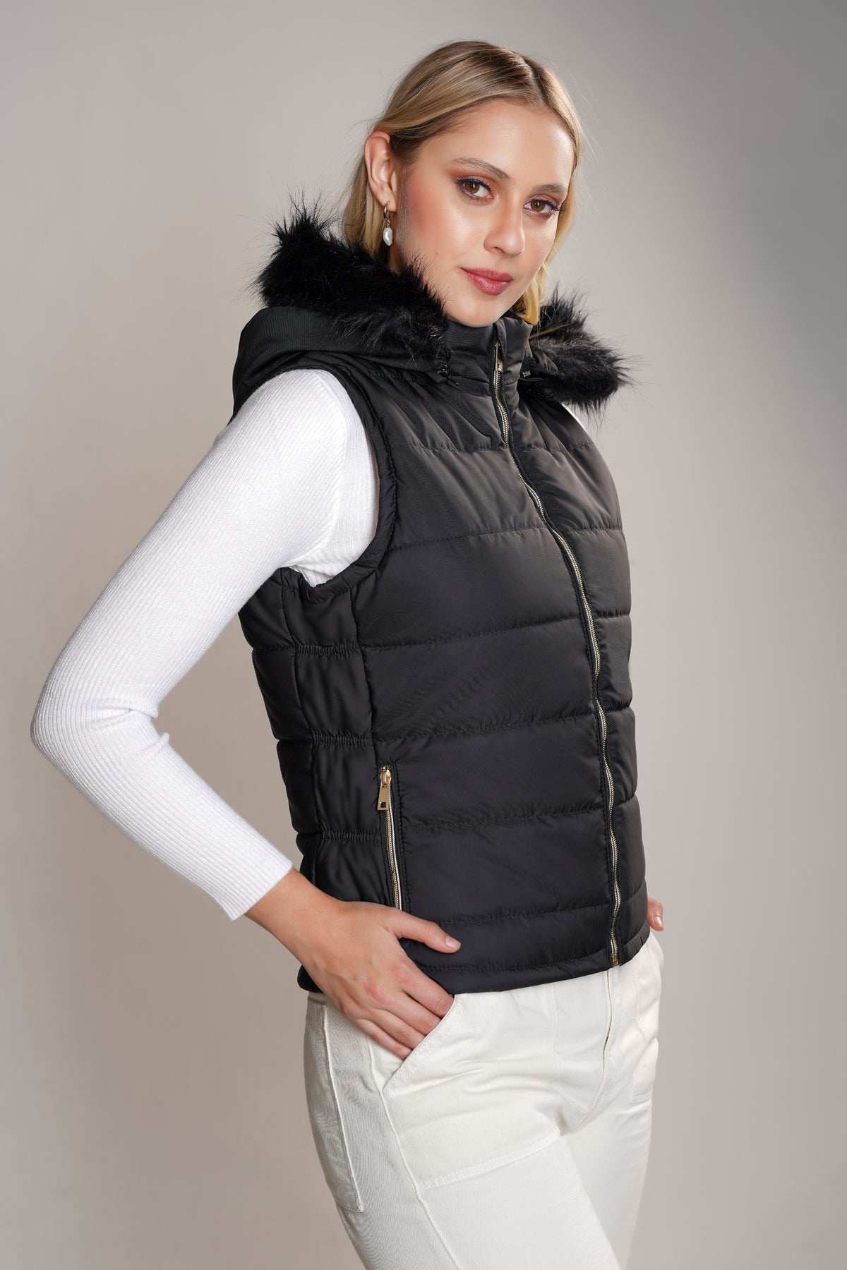 Chaleco impermeable ajustado Olivia | LINAJE REAL STORE